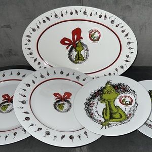 Dr. Seuss | Dining | The Grinch Dinnerware Set | Poshmark